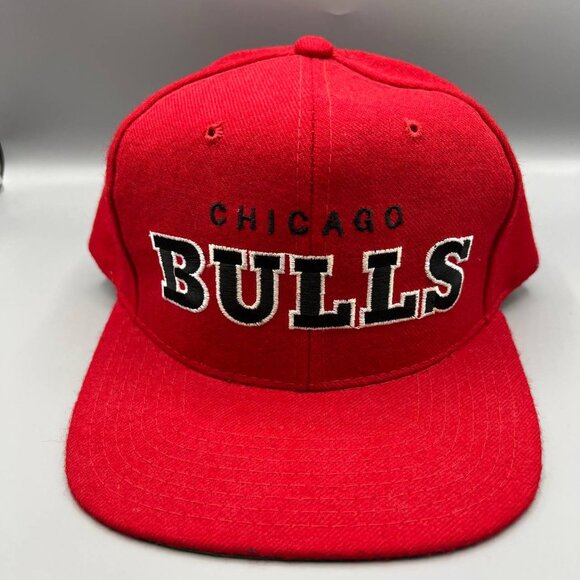 STARTER | Accessories | Vintage Chicago Bulls Hat Men Red Green Starter ...